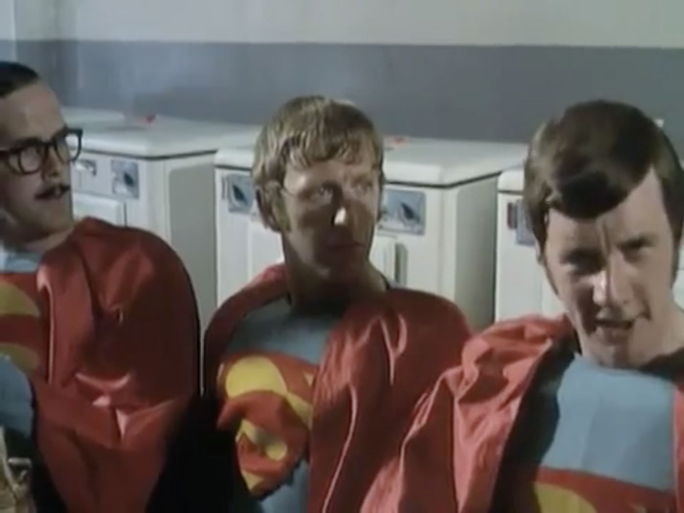 モンティ・パイソンの自転車修理マン – Critical Cycling